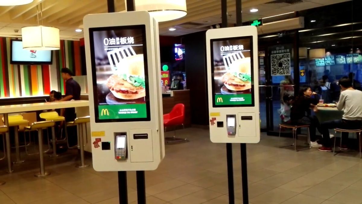 Kiosk Adalah Solusi Transaksi Digital, Berikut 5 Manfaatnya